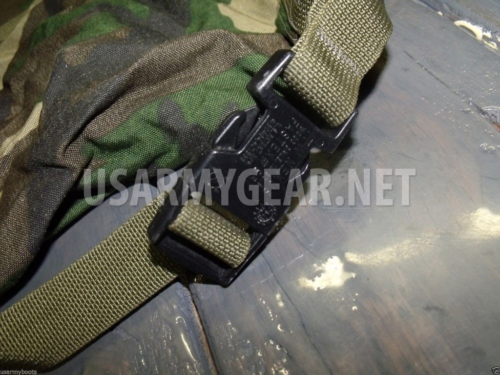 Woodland Protective Equipment Carrying Bag, Small Backpack – US Army Gear
