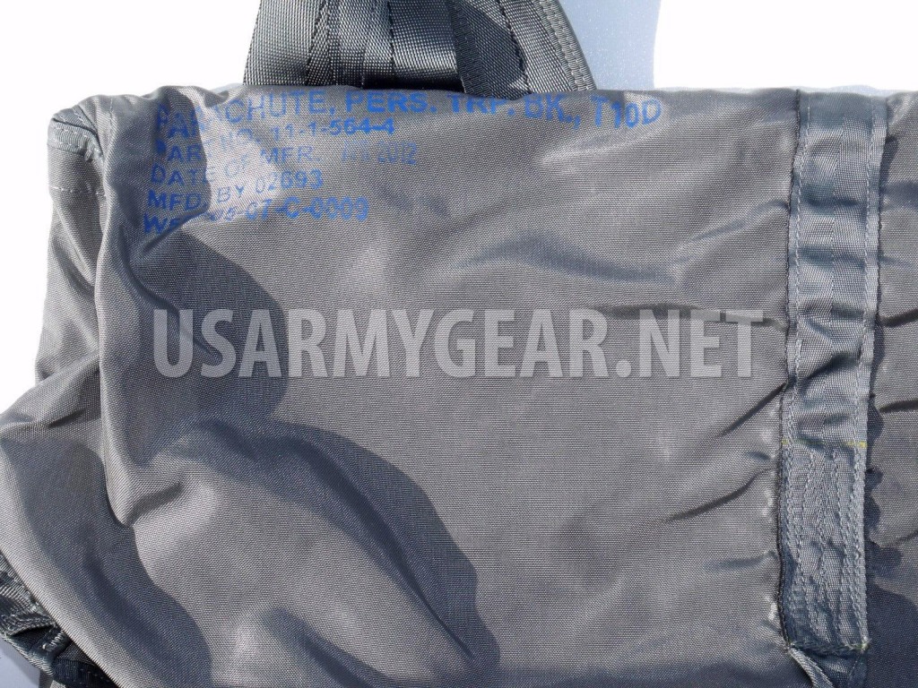 New 2012 Military T10 D Parachute Bag, Packtray, Complete Harness ...