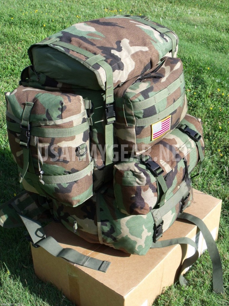 US Army Molle II 27 pcs. Woodland Rifleman Set – Rucksack, Assault Pack ...