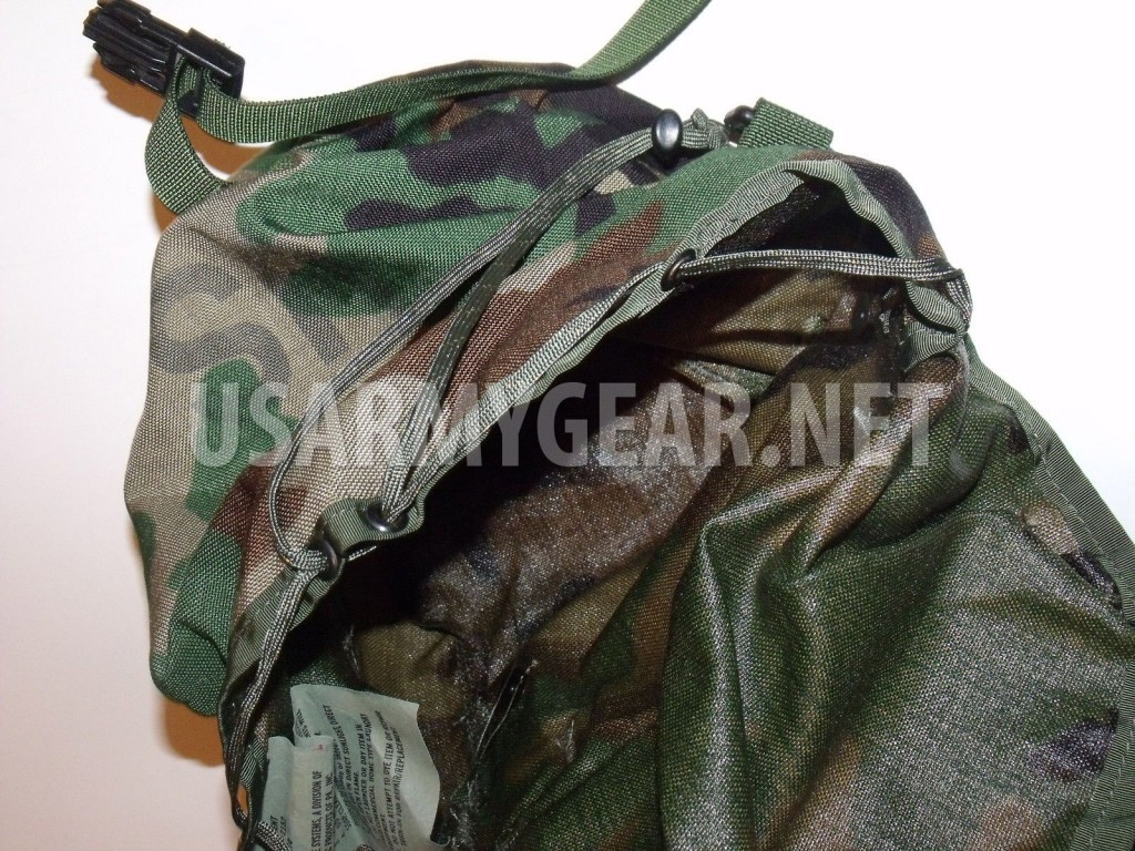 Nice Set Lot of 2 US Army Molle II Woodland Camouflage Sustainment ...